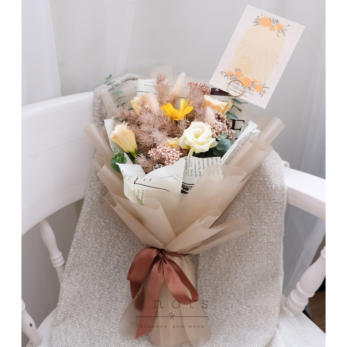 Apollo Leo (Yellow Gerbera Bouquet) | Knots.ph