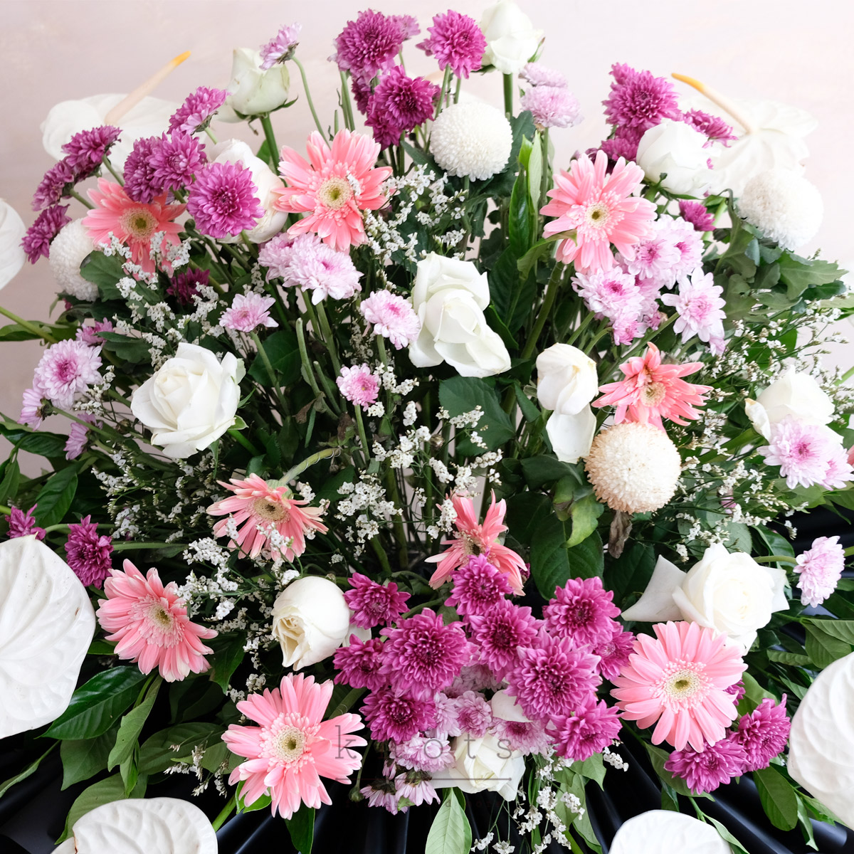 Love Letter to A Life (Condolence Flower Stand) | Knots.ph