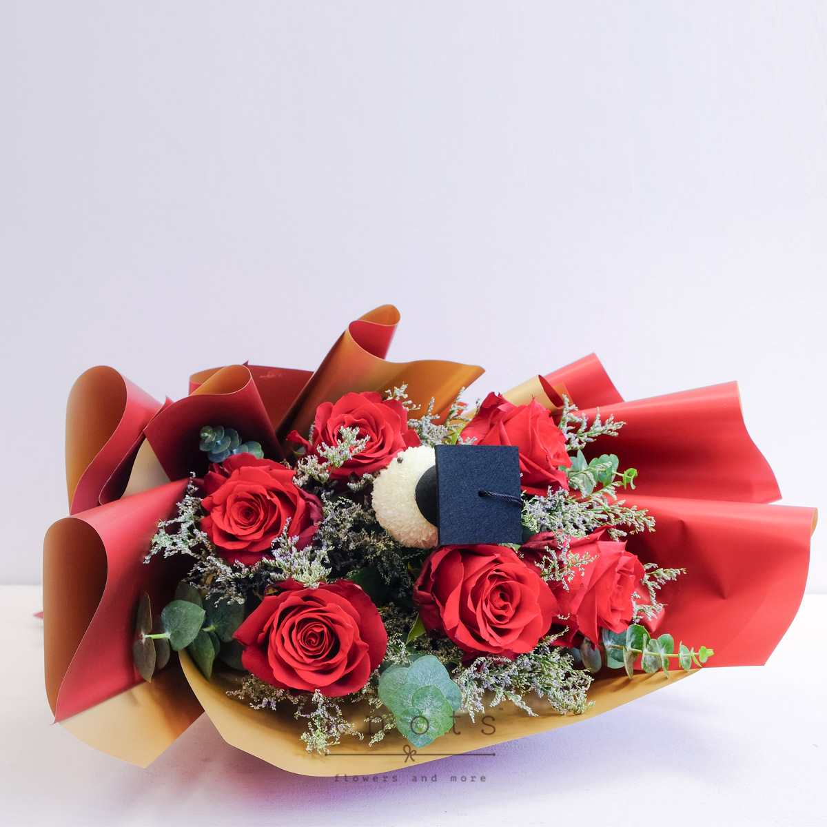 Scarlet Dreams (6 Red Ecuadorian Roses Graduation Bouquet) | Knots.ph