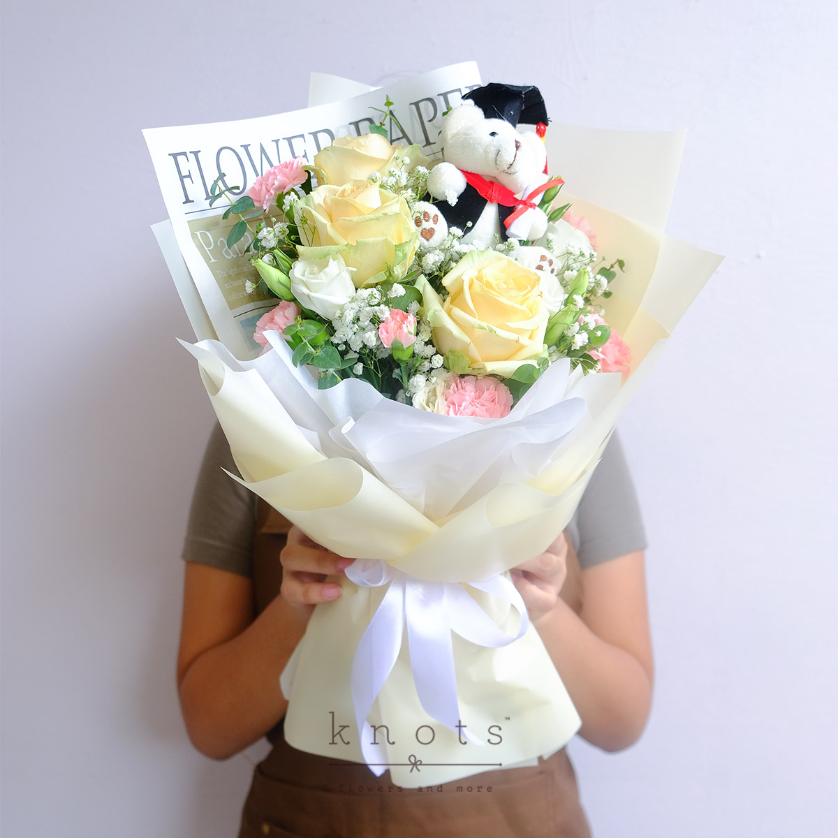 Rise to the Occasion (Peach Roses Graduation Bouquet) | Knots.ph