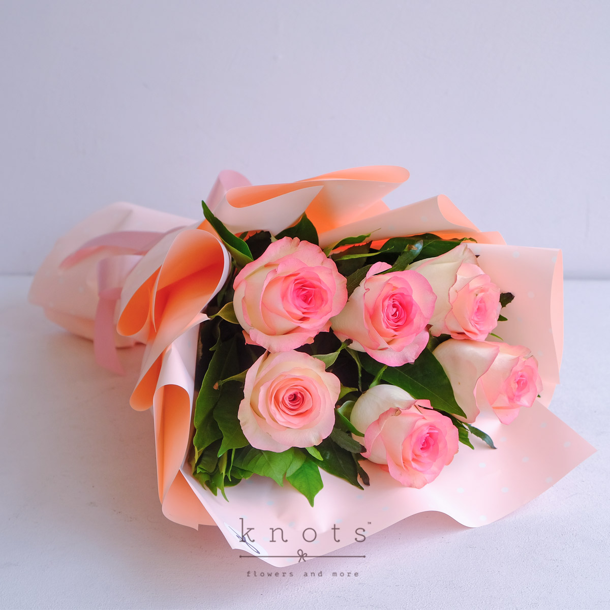 Sweet Moments (Two-Toned Pink Roses Bouquet) | Knots.ph