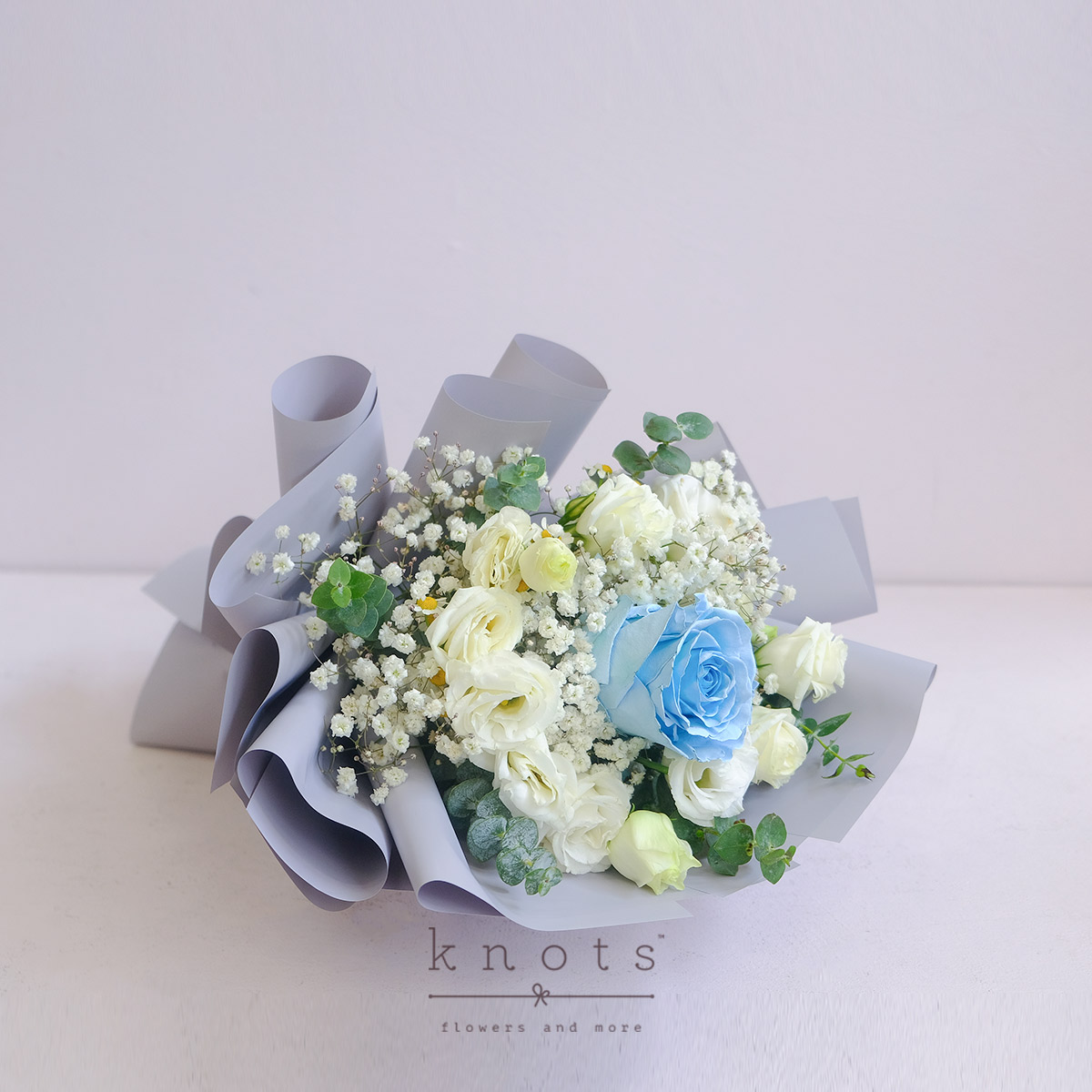 Blooming Blues (Powder Blue Ecuadorian Rose Bouquet) | Knots.ph