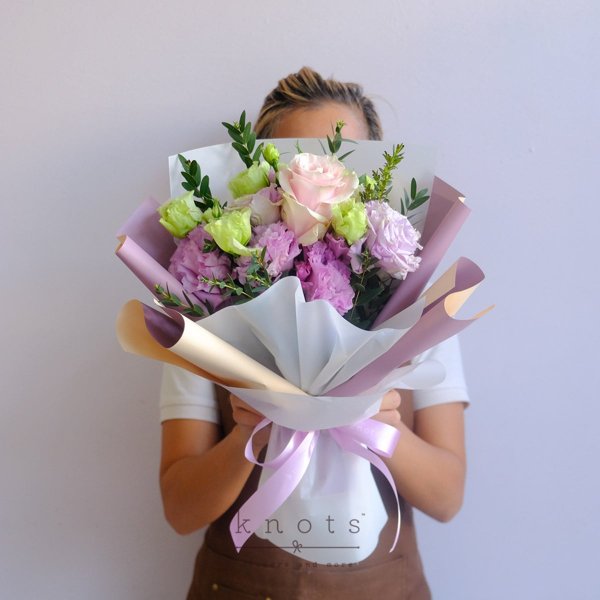 Adele (Pink Ecuadorian Rose Bouquet) | Knots.ph