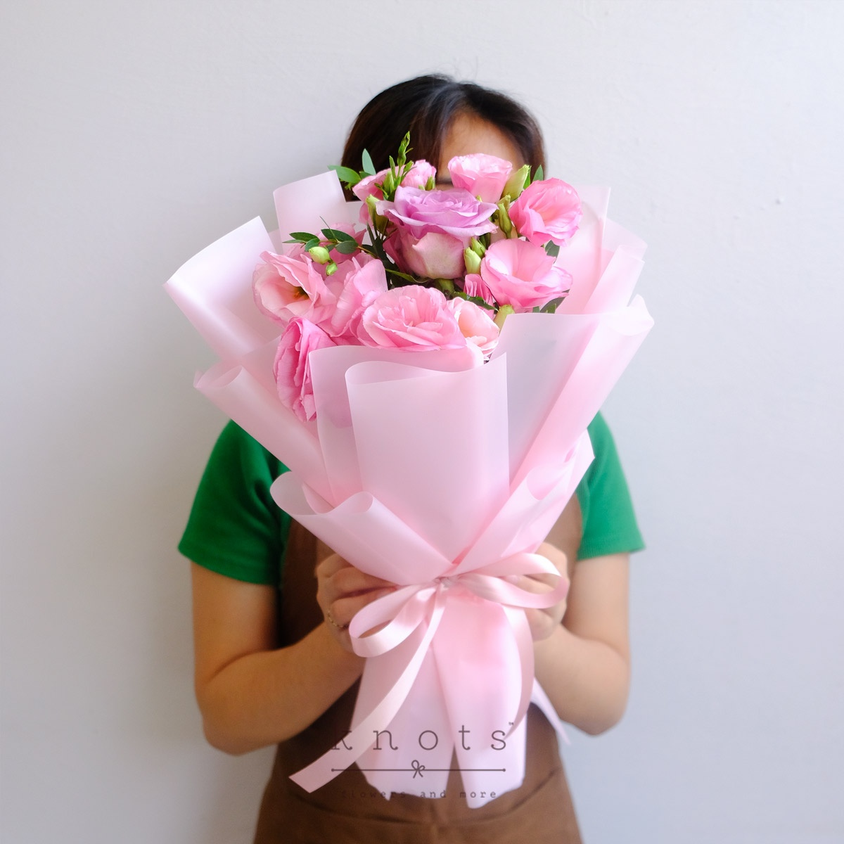 Sweet Rush (Lilac Rose Bouquet) | Knots.ph