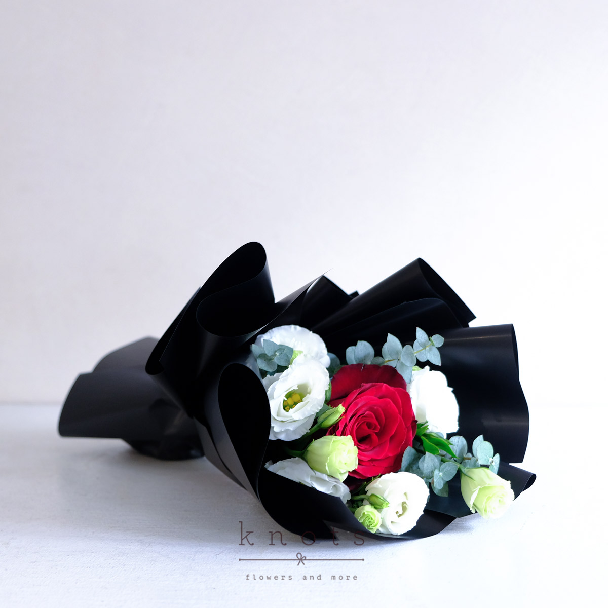 Maisie (Red Ecuadorian Rose Bouquet) | Knots.ph
