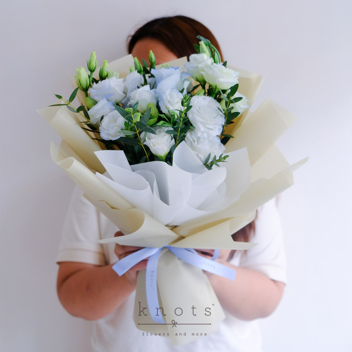 Krista (Light Blue Rose Bouquet) | Knots.ph