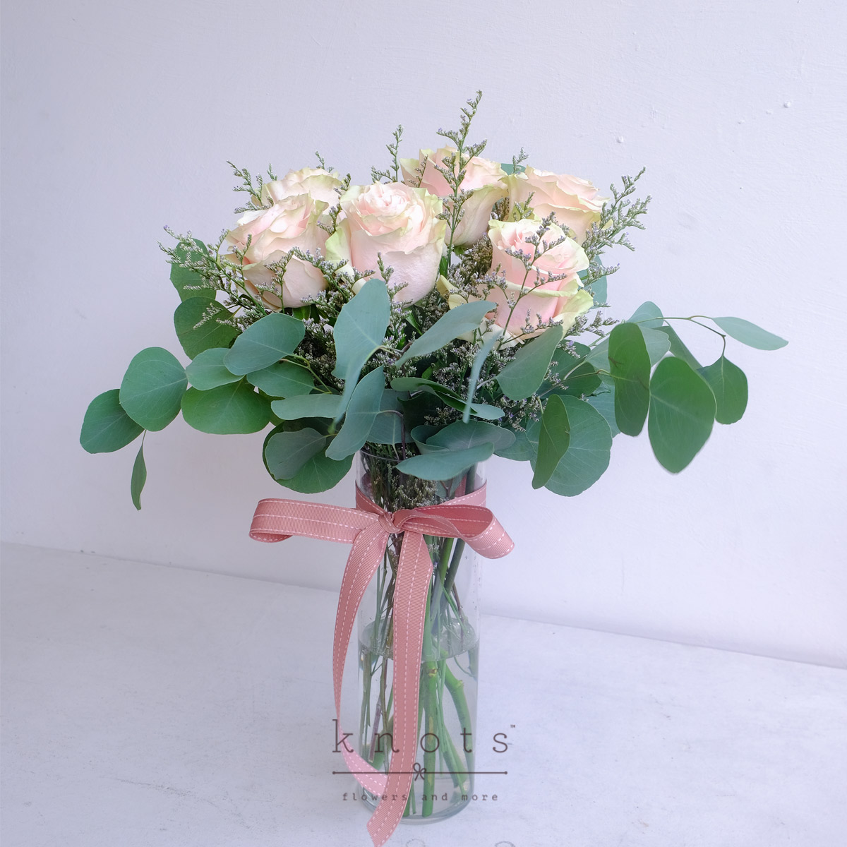 Pink Amour (Pink Ecuadorian Roses Arrangement) | Knots.ph