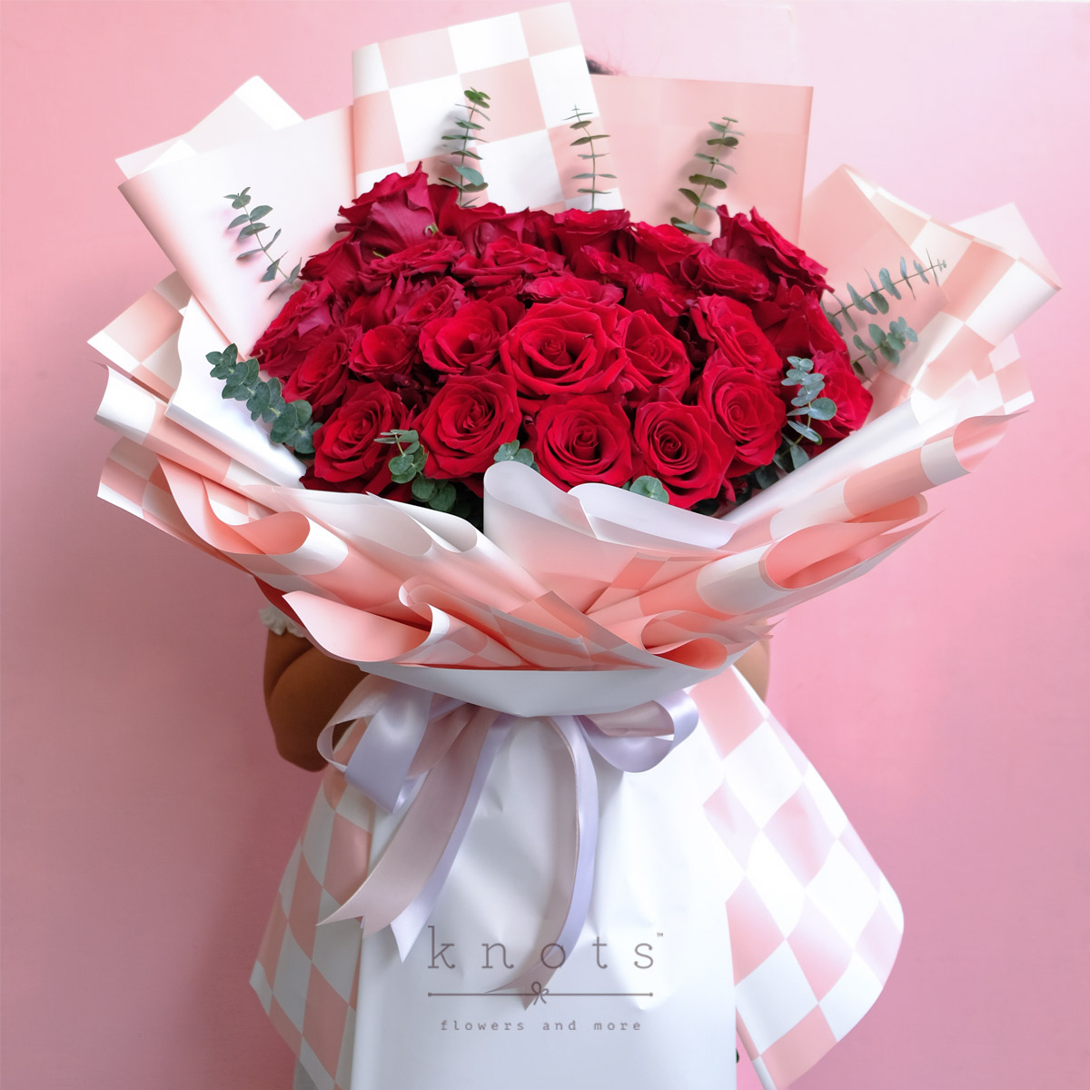 Overflowing Love (30 Red Ecuadorian Roses Bouquet) | Knots.ph