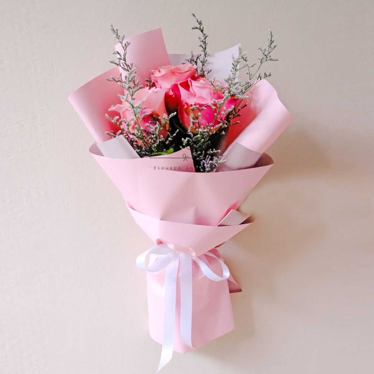 Reticent Demure | Xpressflower.com