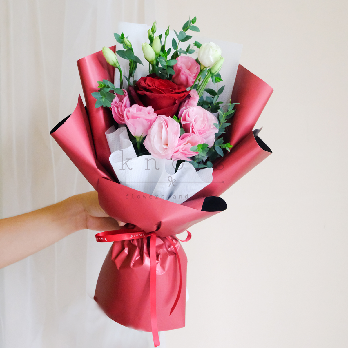 Never Apart (Red Ecuadorian Rose Bouquet) | Xpressflower.com