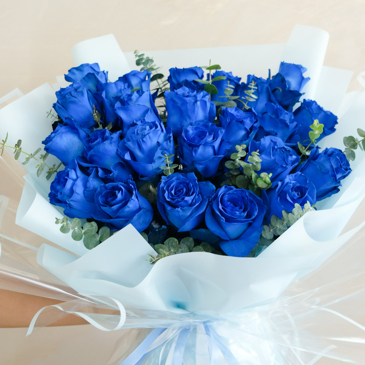 Cielo (24 Blue Ecuadorian Roses Bouquet) | Knots.ph